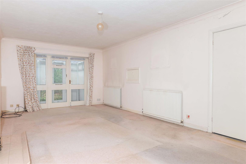 Parry Drive, Rustington, Littlehampton | Robert Luff & Co